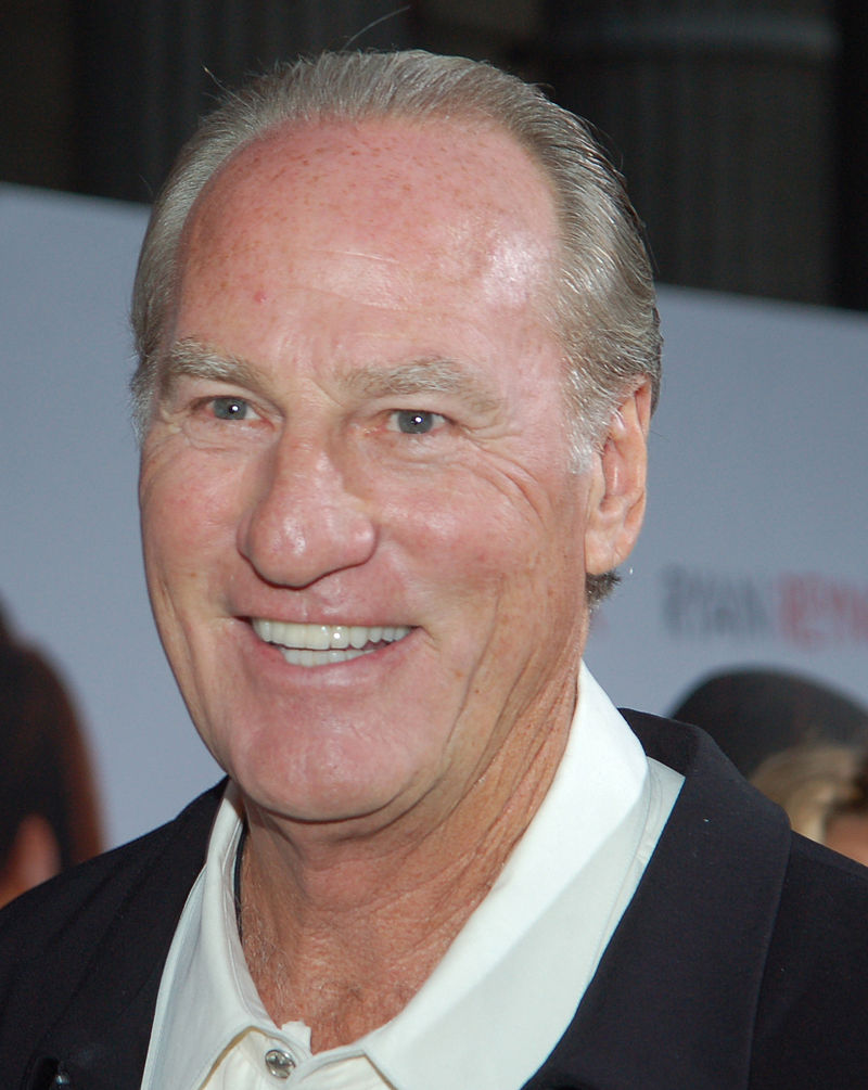 Craig T. Nelson | Arizona Alumni