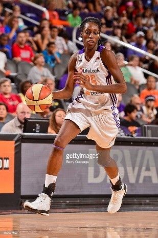 Ify Ibekwe | Arizona Alumni